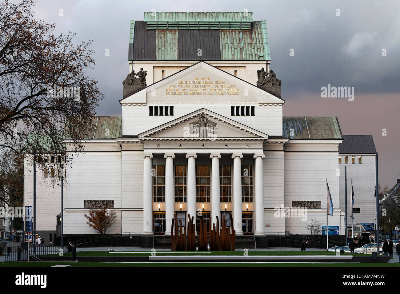 Opernhaus duisburg hi-res stock photography and images - Alamy