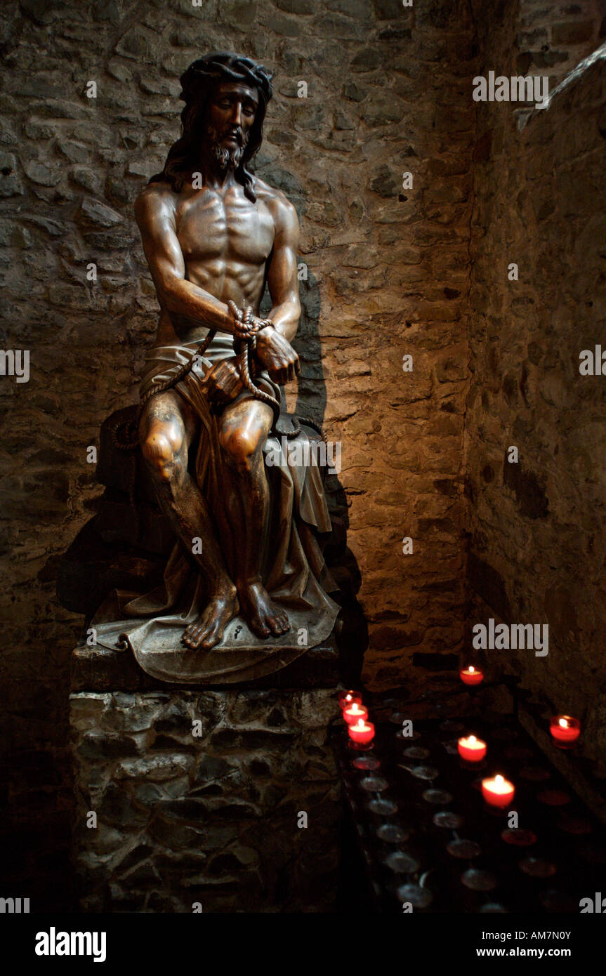 A statue of Jesus inside the Basilica of the Holy Blood in Bruges ...