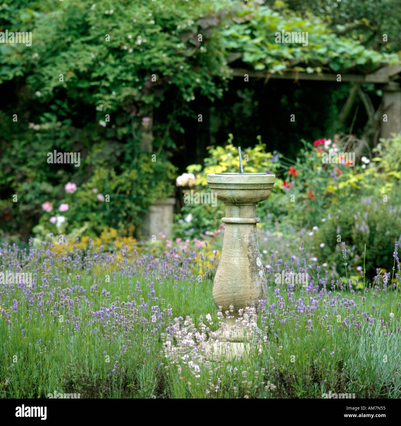 Cottage garden sundial hi-res stock photography and images - Alamy