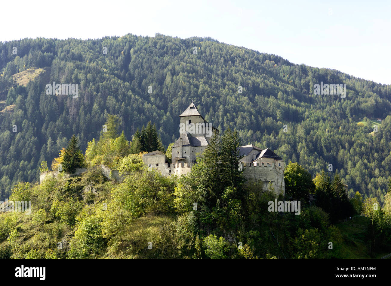 Burg reifenstein hi-res stock photography and images - Alamy