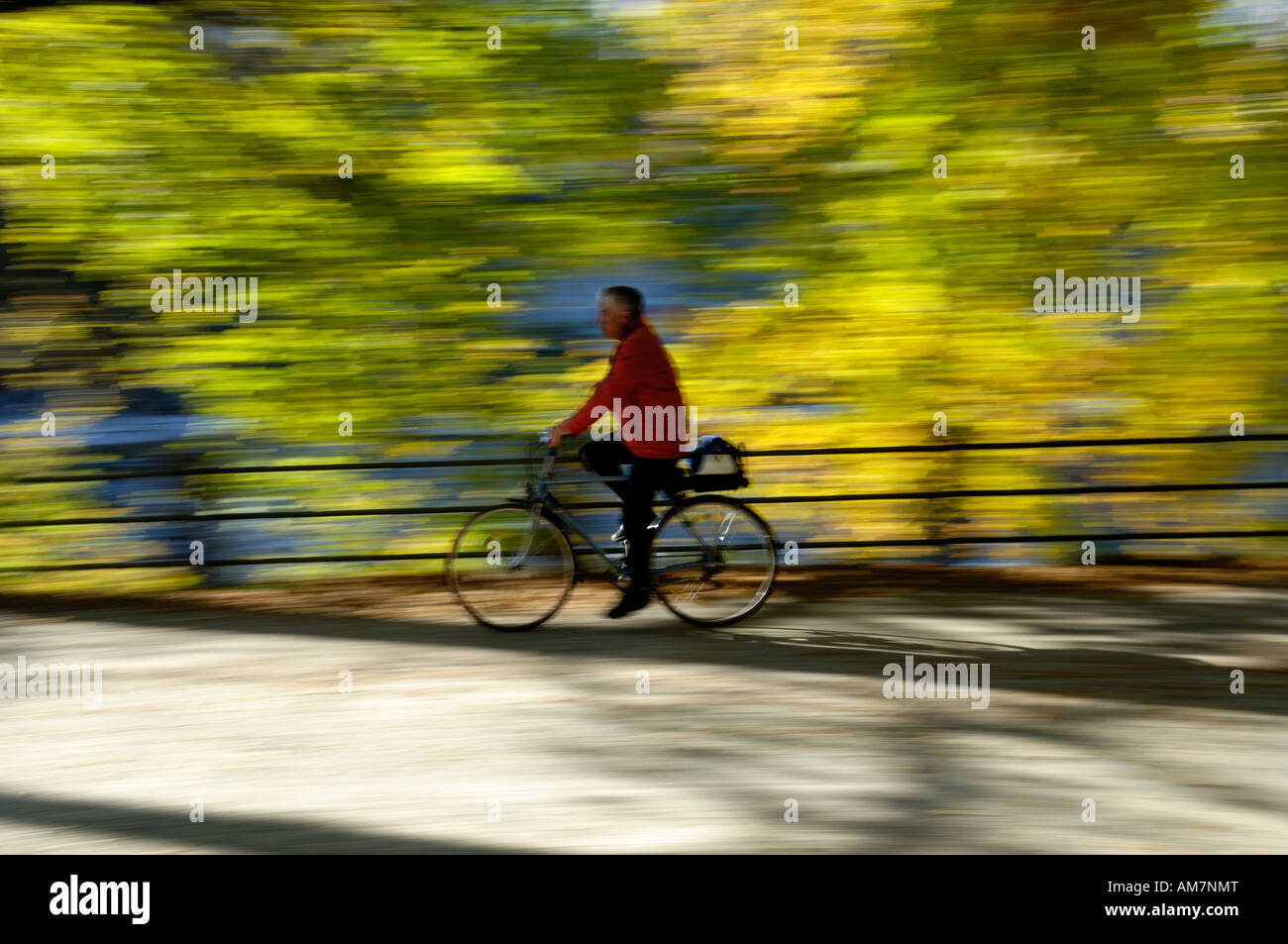 Schnell schnell fahren hi-res stock photography and images - Alamy