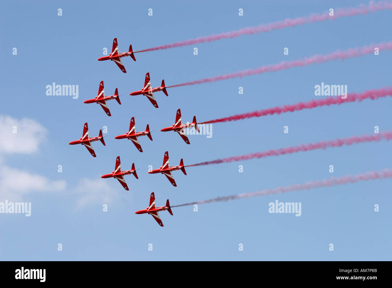 Red Arrows Formation Aerobatic Flying Team display aircraft aeroplanes ...