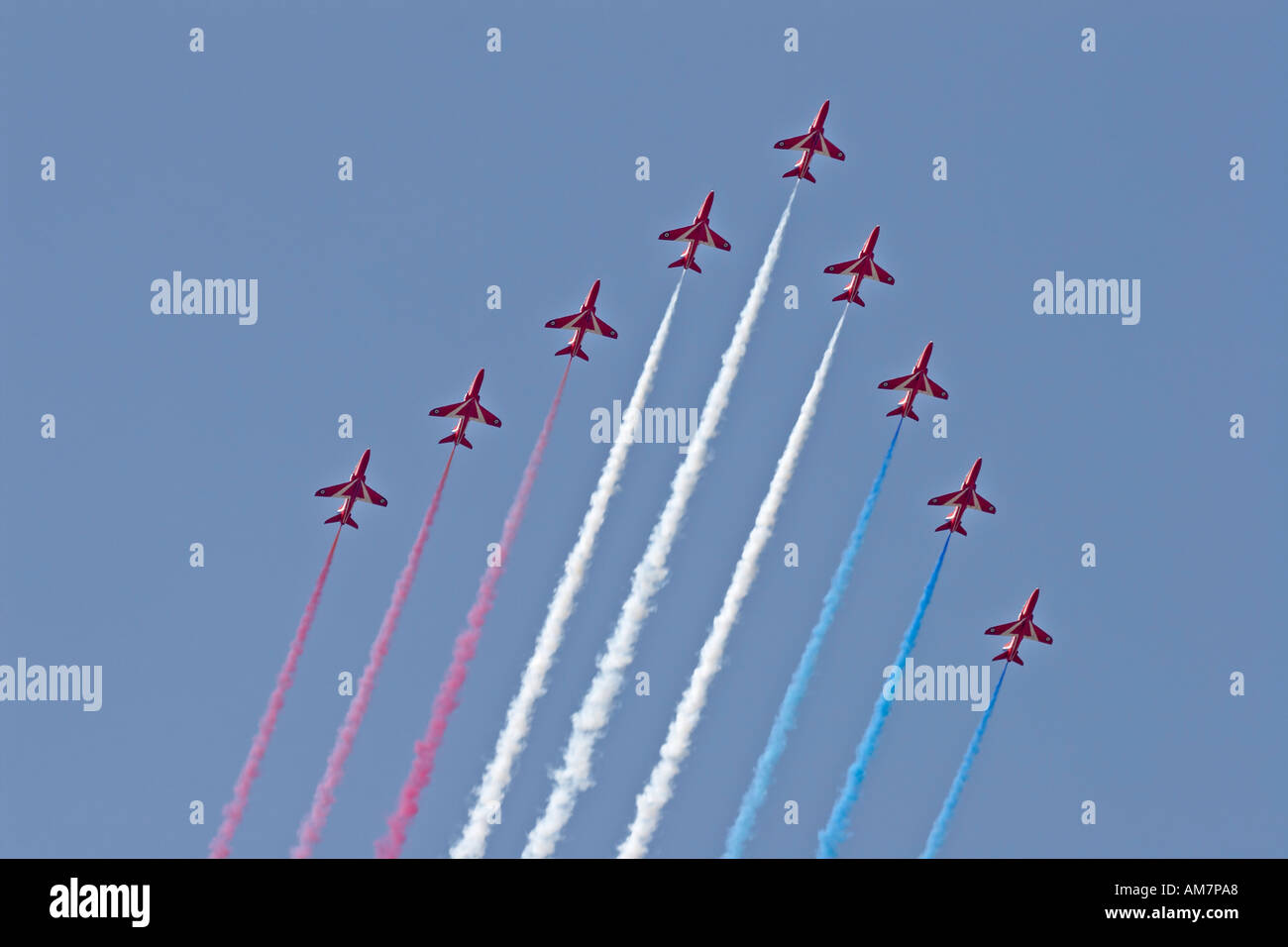 Red Arrows Formation Aerobatic Flying Team display aircraft aeroplanes ...