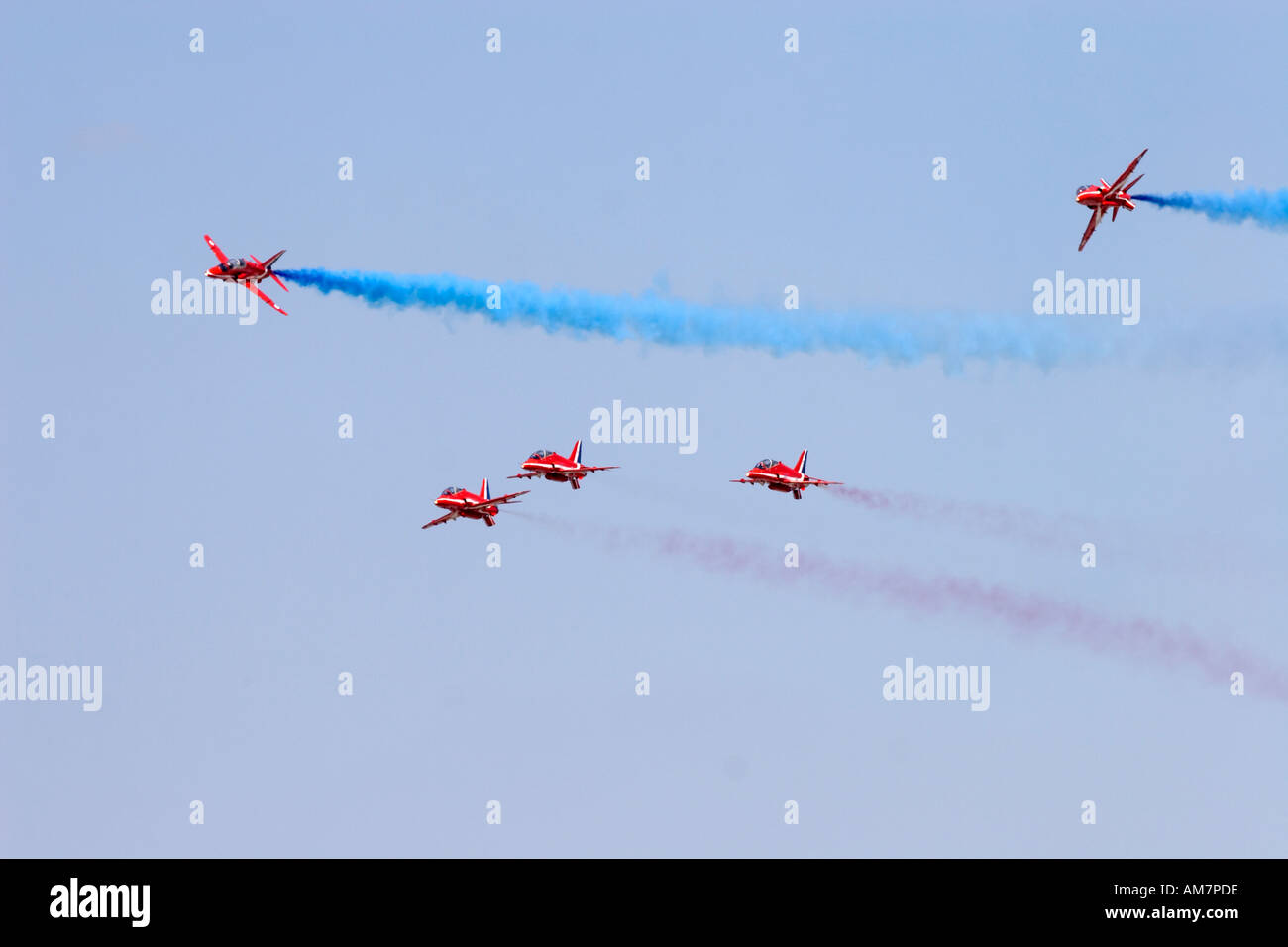 Red Arrows Formation Aerobatic Flying Team display aircraft aeroplanes ...