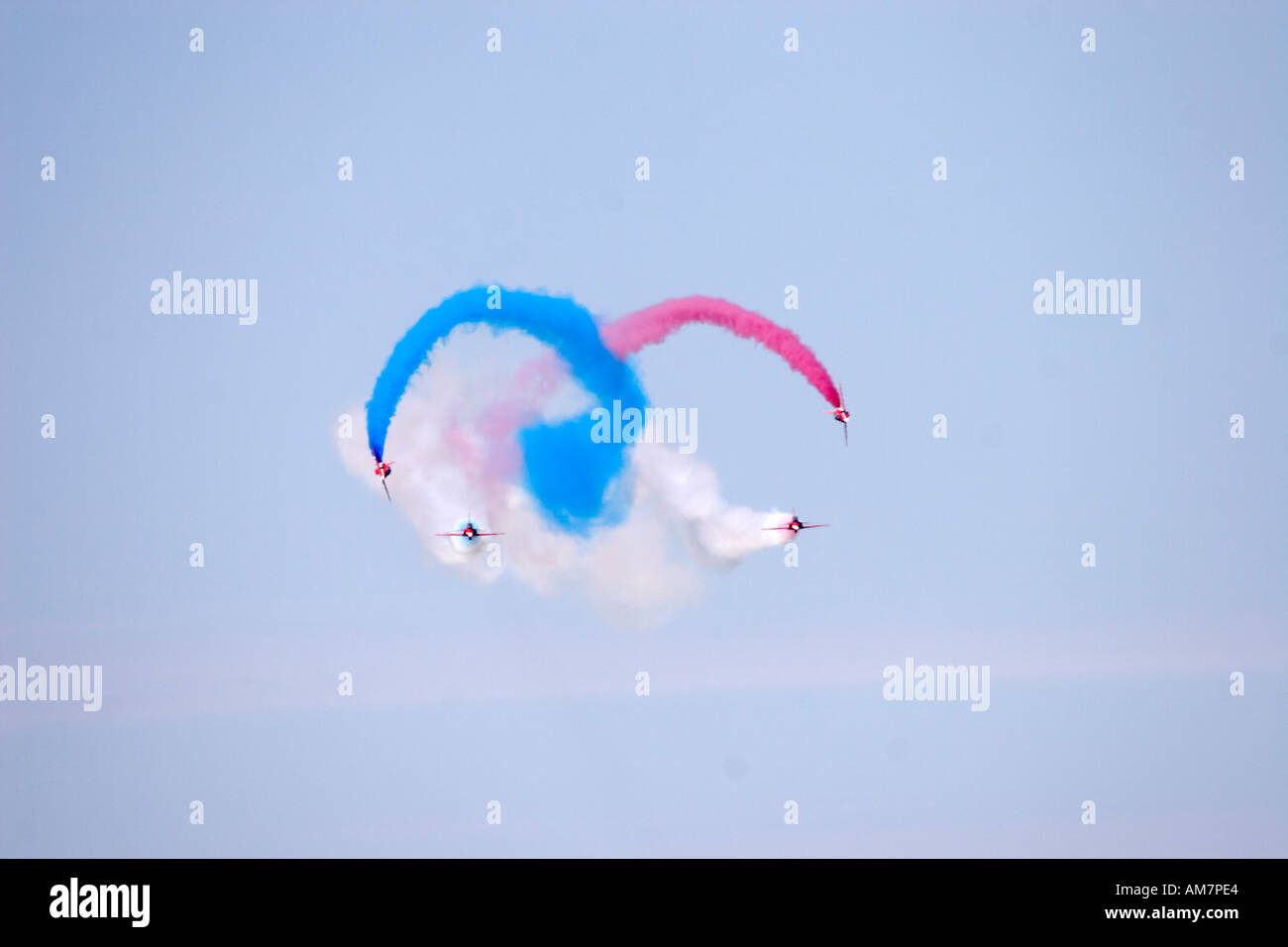 Red Arrows Formation Aerobatic Flying Team display aircraft aeroplanes ...