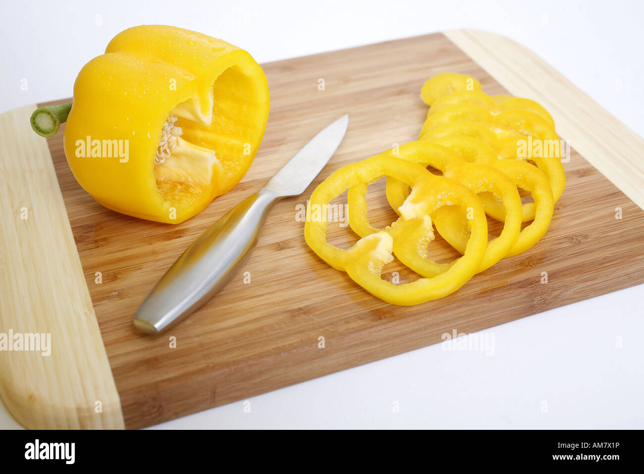 Pepper paprika yellow sliced hi-res stock photography and images - Alamy