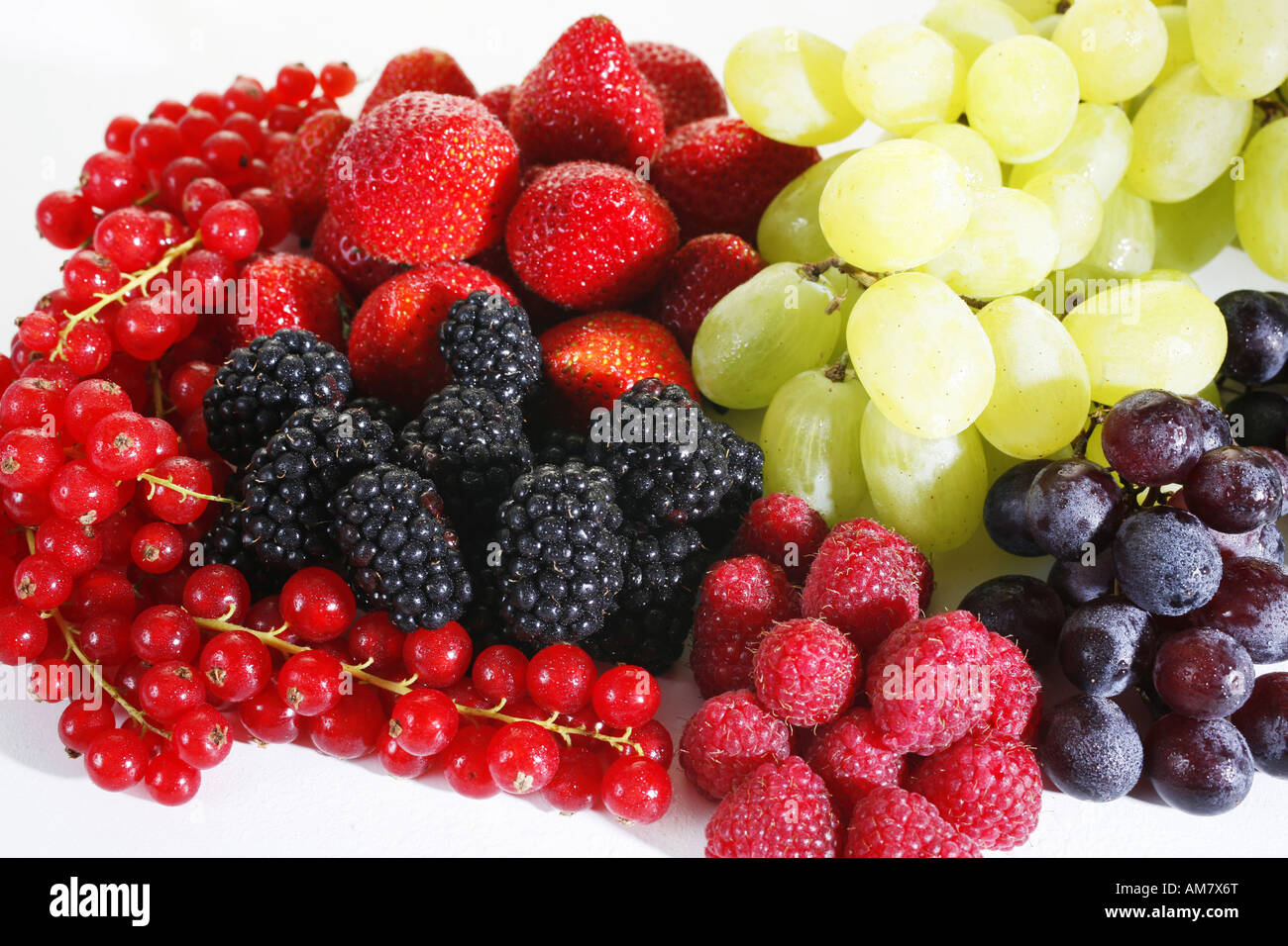 Fruchtemix hi-res stock photography and images - Alamy