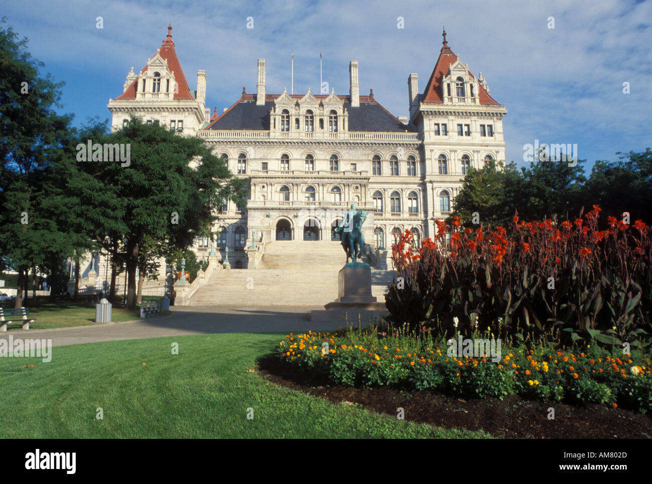 State capitol building statehouse albany hi-res stock photography and ...