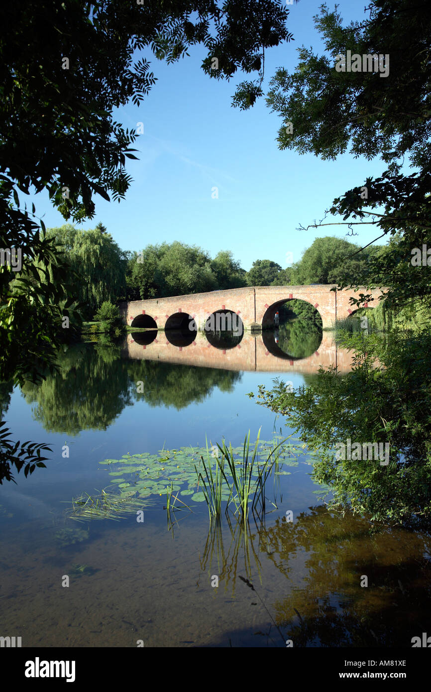 View of Sonning Bridge over river Thames taken from the east side from ...