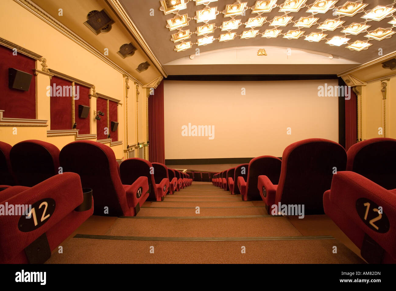 empty cinema auditorium Stock Photo - Alamy