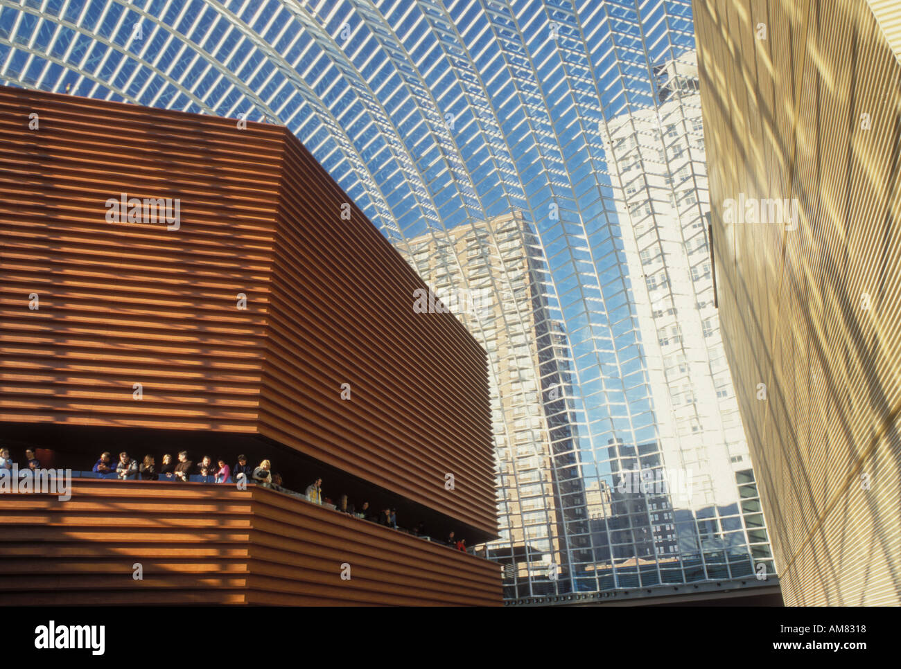 Glass enclosed atrium hi-res stock photography and images - Alamy