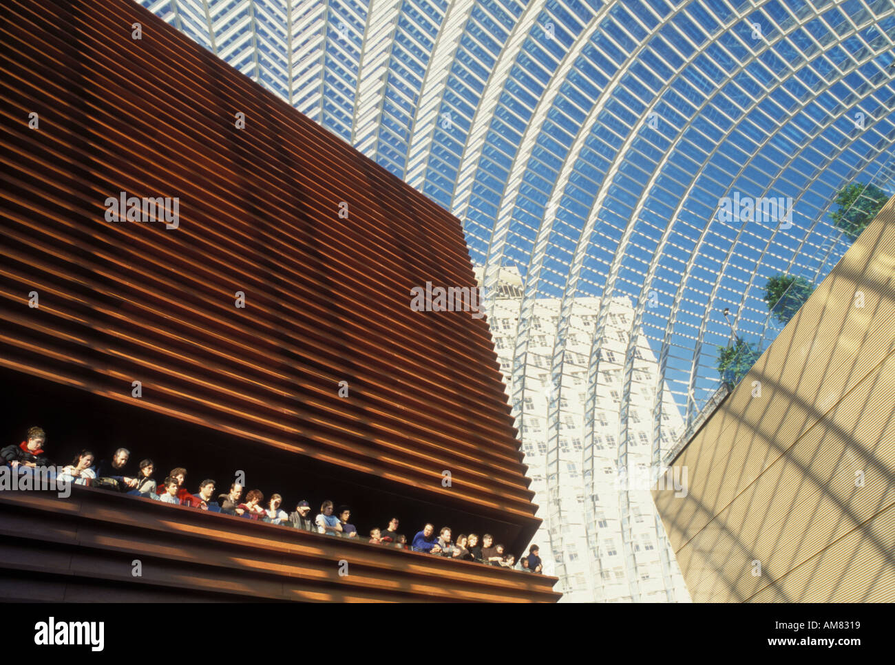 Glass enclosed atrium hi-res stock photography and images - Alamy