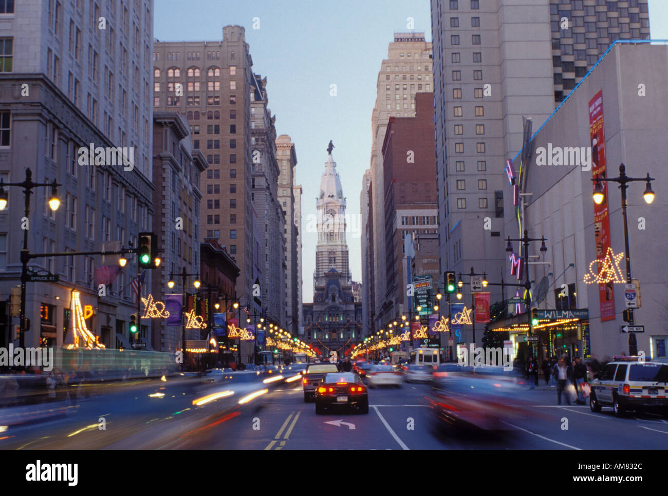 Broad street philadelphia hi-res stock photography and images - Alamy