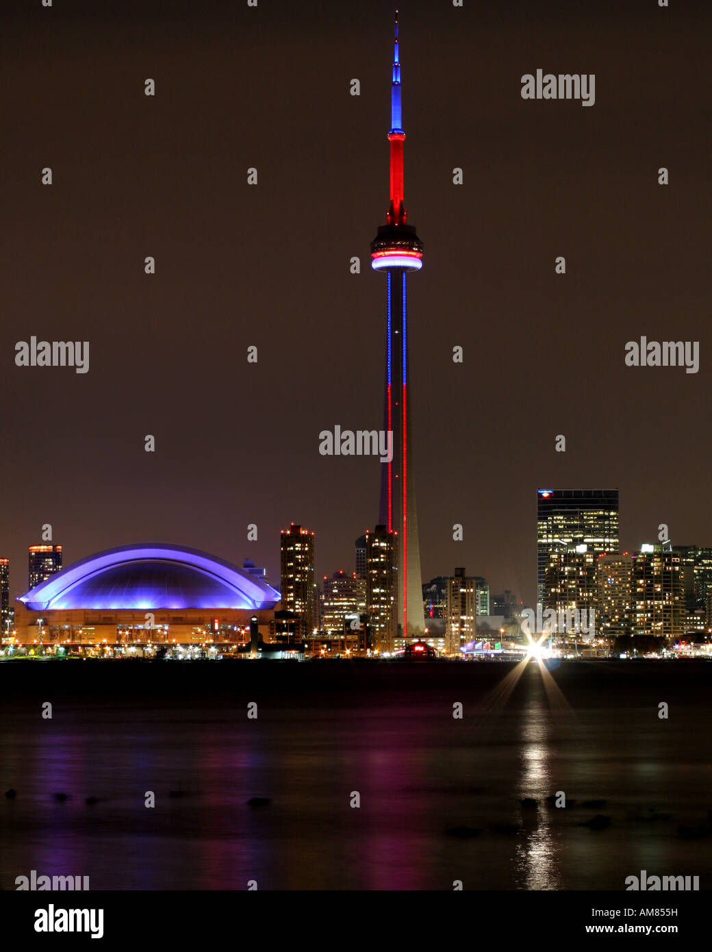 Toronto skyline at night Stock Photo - Alamy