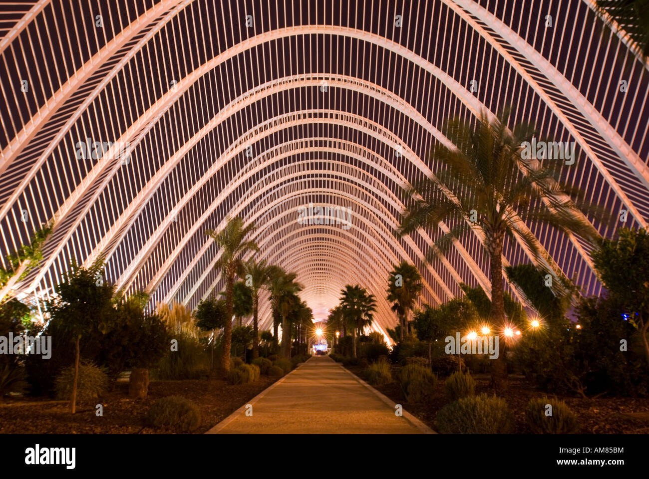 L Umbracle at Ciudad de las Artes y las Ciencas (City of Arts and ...