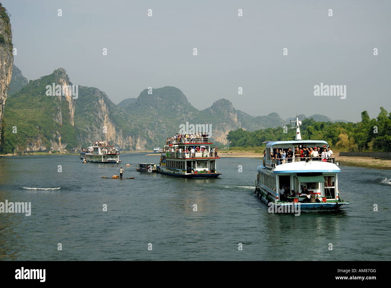 Li River Cruise Guilin China Stock Photo - Alamy