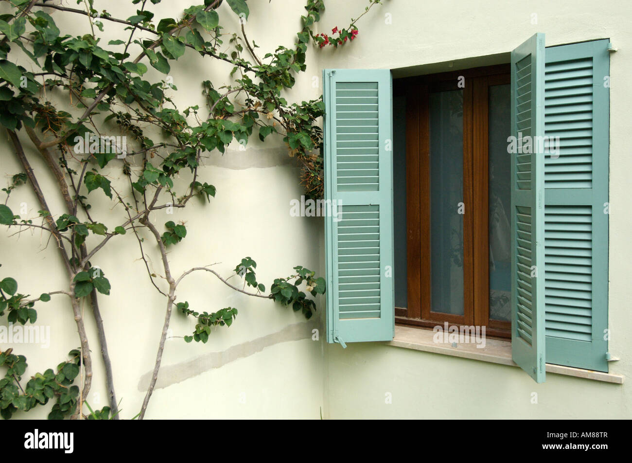 Open shutters hi-res stock photography and images - Alamy