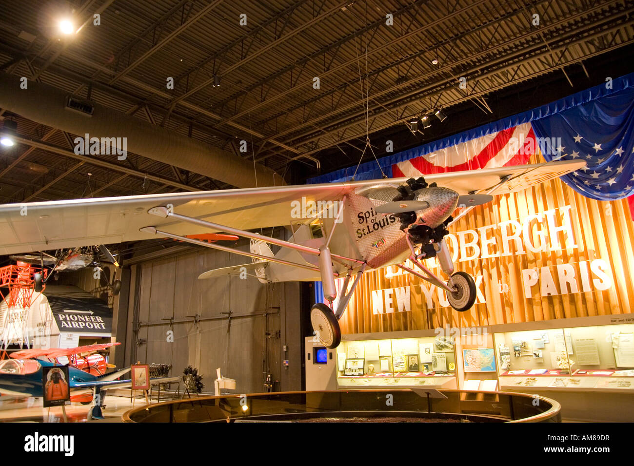 Eaa airventure museum hi-res stock photography and images - Alamy