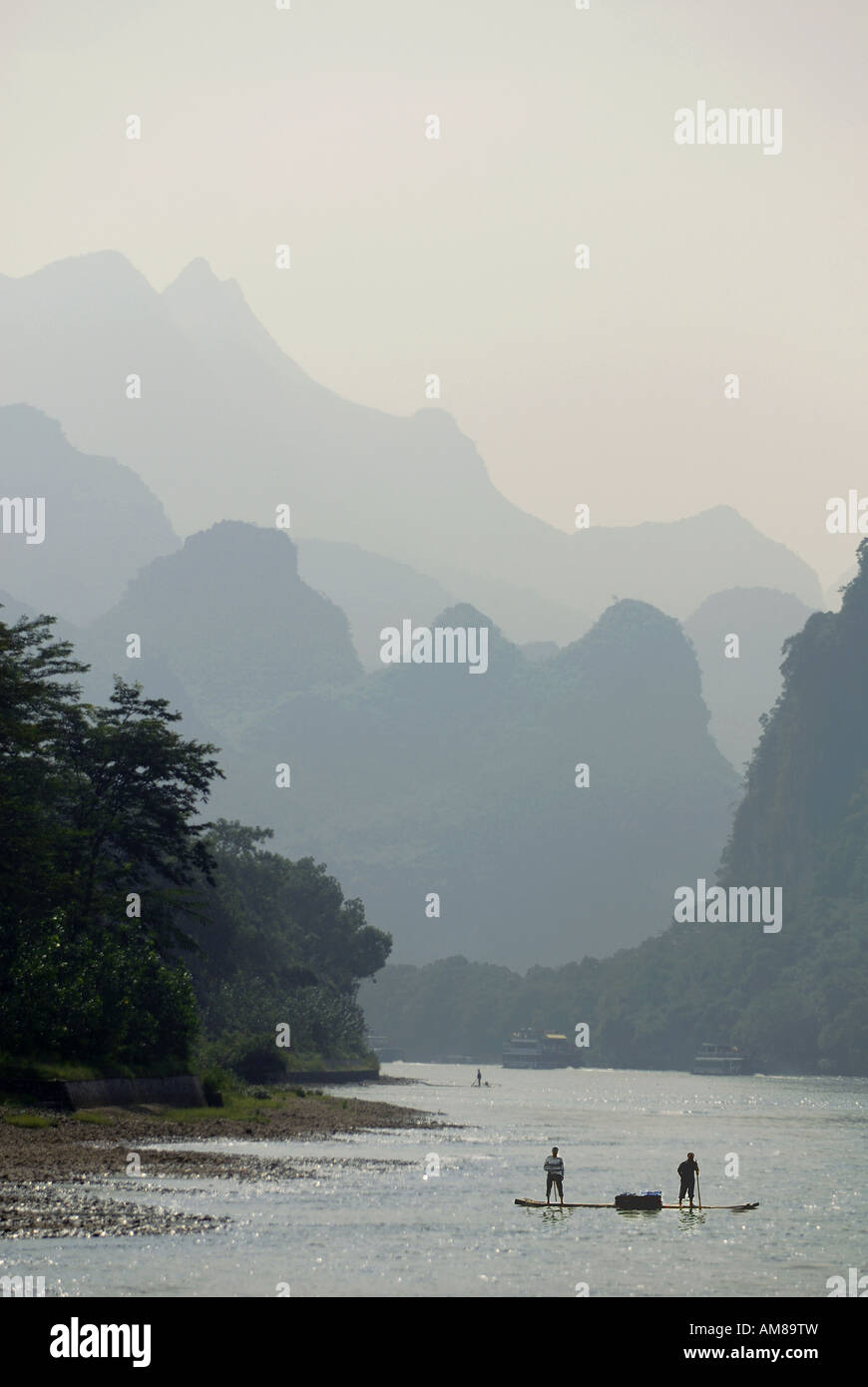 The li river scenery hi-res stock photography and images - Alamy