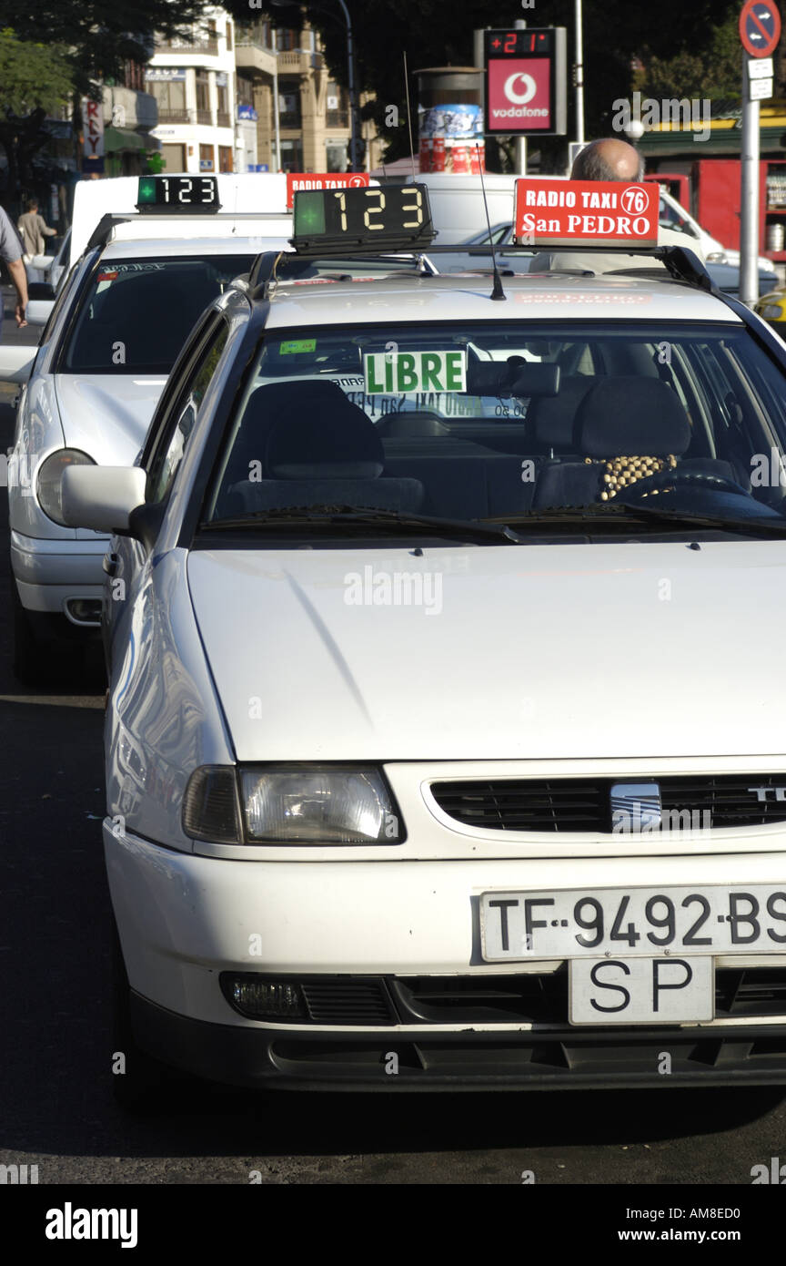 Tenerife taxi hi-res stock photography and images - Alamy