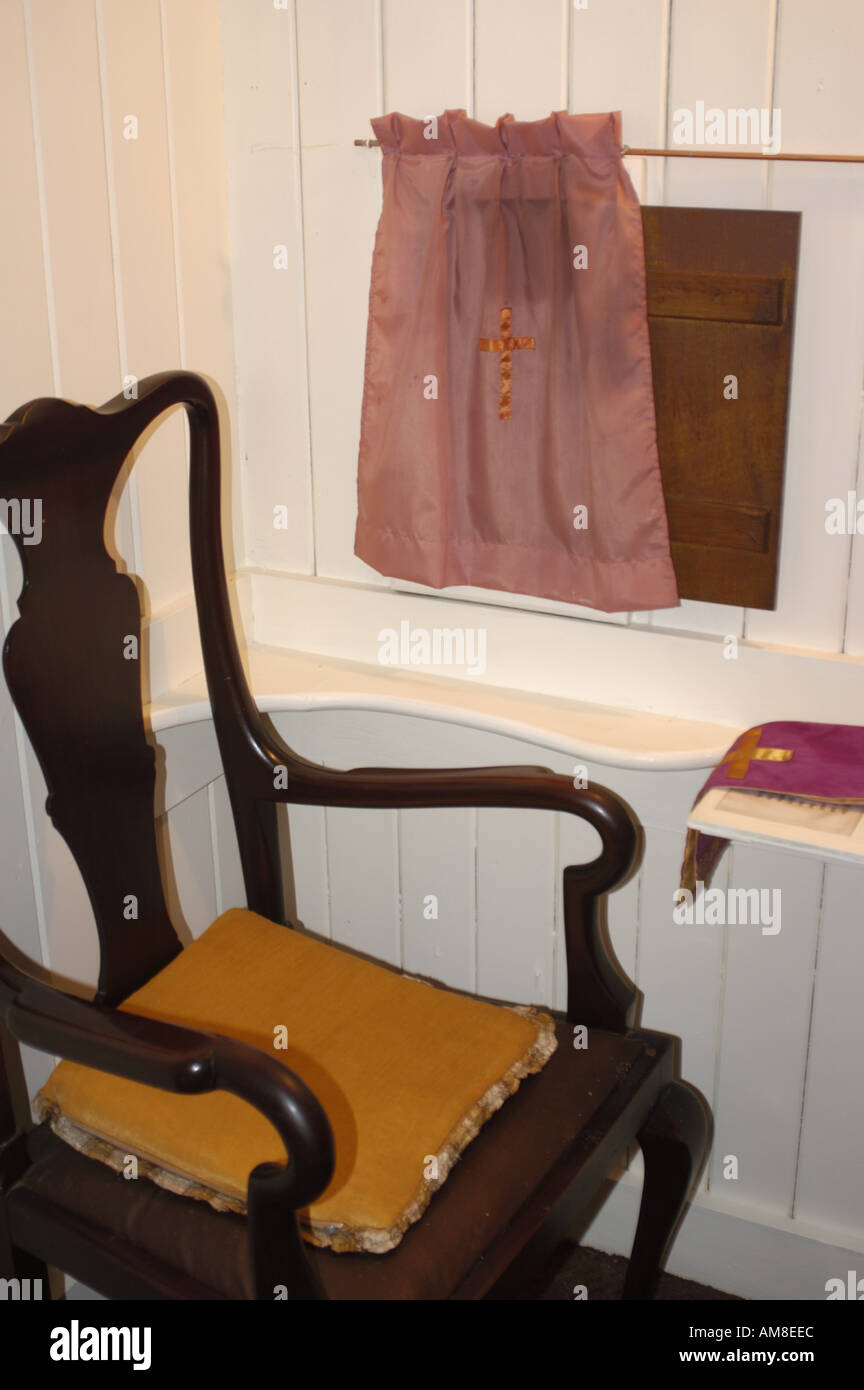 Confessional priest hi-res stock photography and images - Alamy