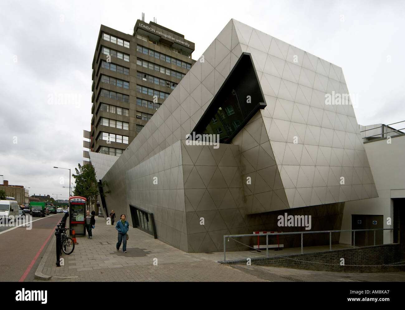 Graduate Centre exterior London Metropolitan University Holloway London ...