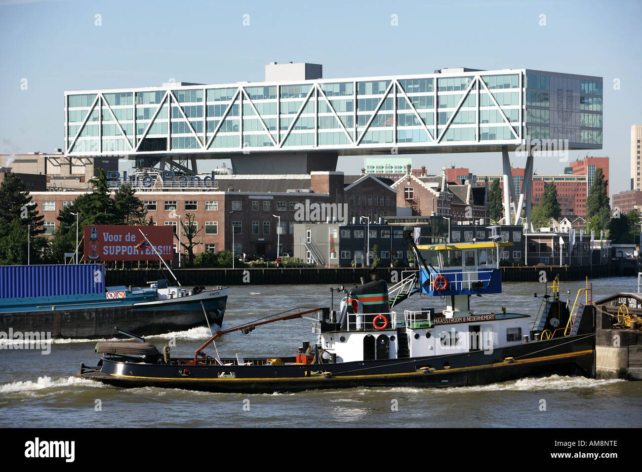 NLD, Netherlands, Rotterdam: Skyline, city center, Nieuwe Maas river ...