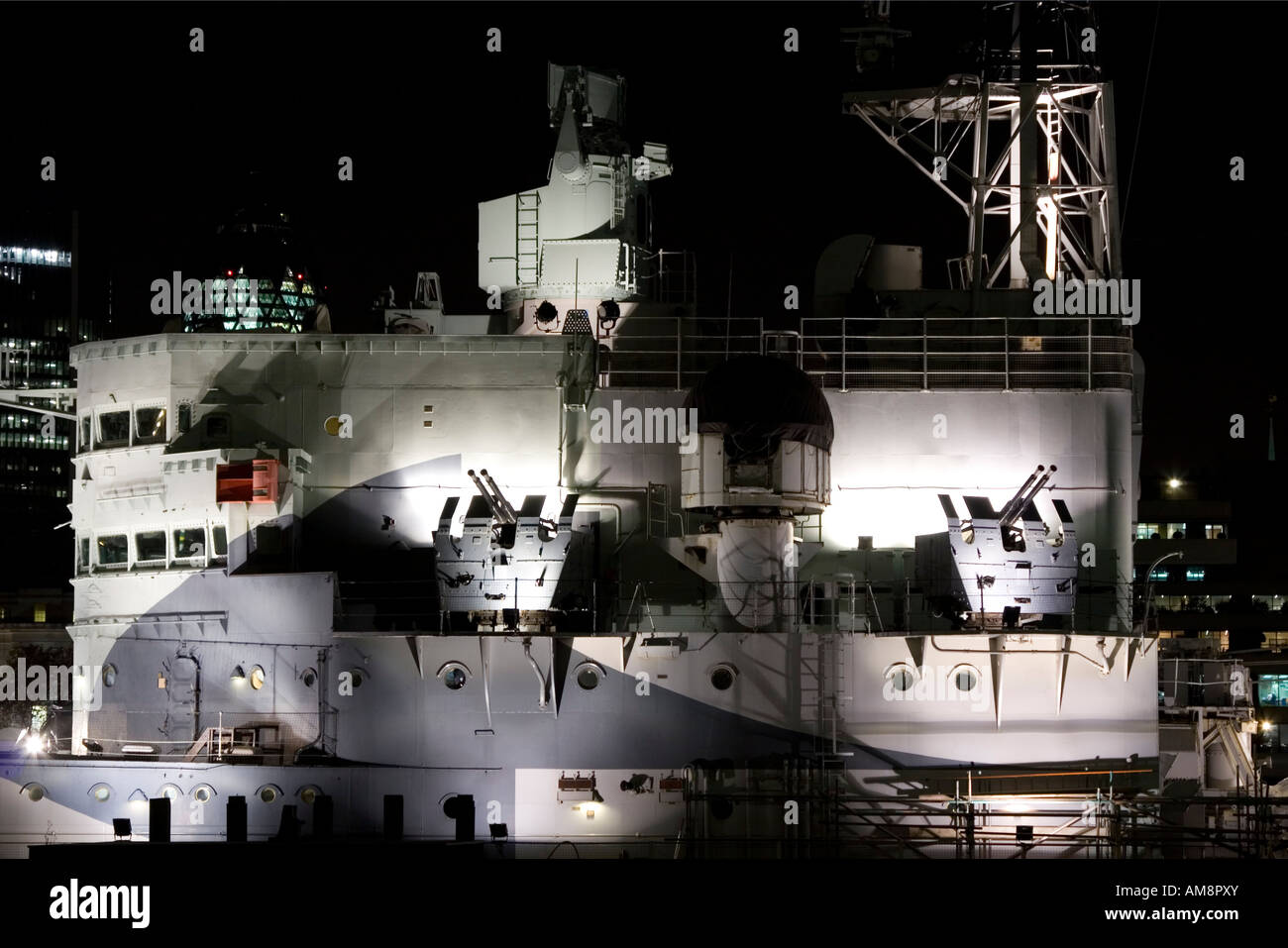 Hms belfast old royal navy hi-res stock photography and images - Alamy
