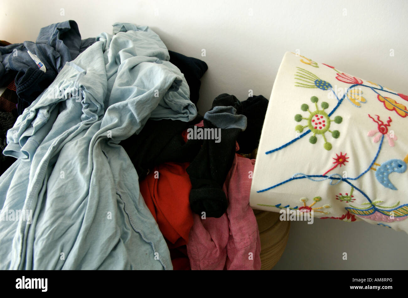 Untidy bedroom hi-res stock photography and images - Alamy