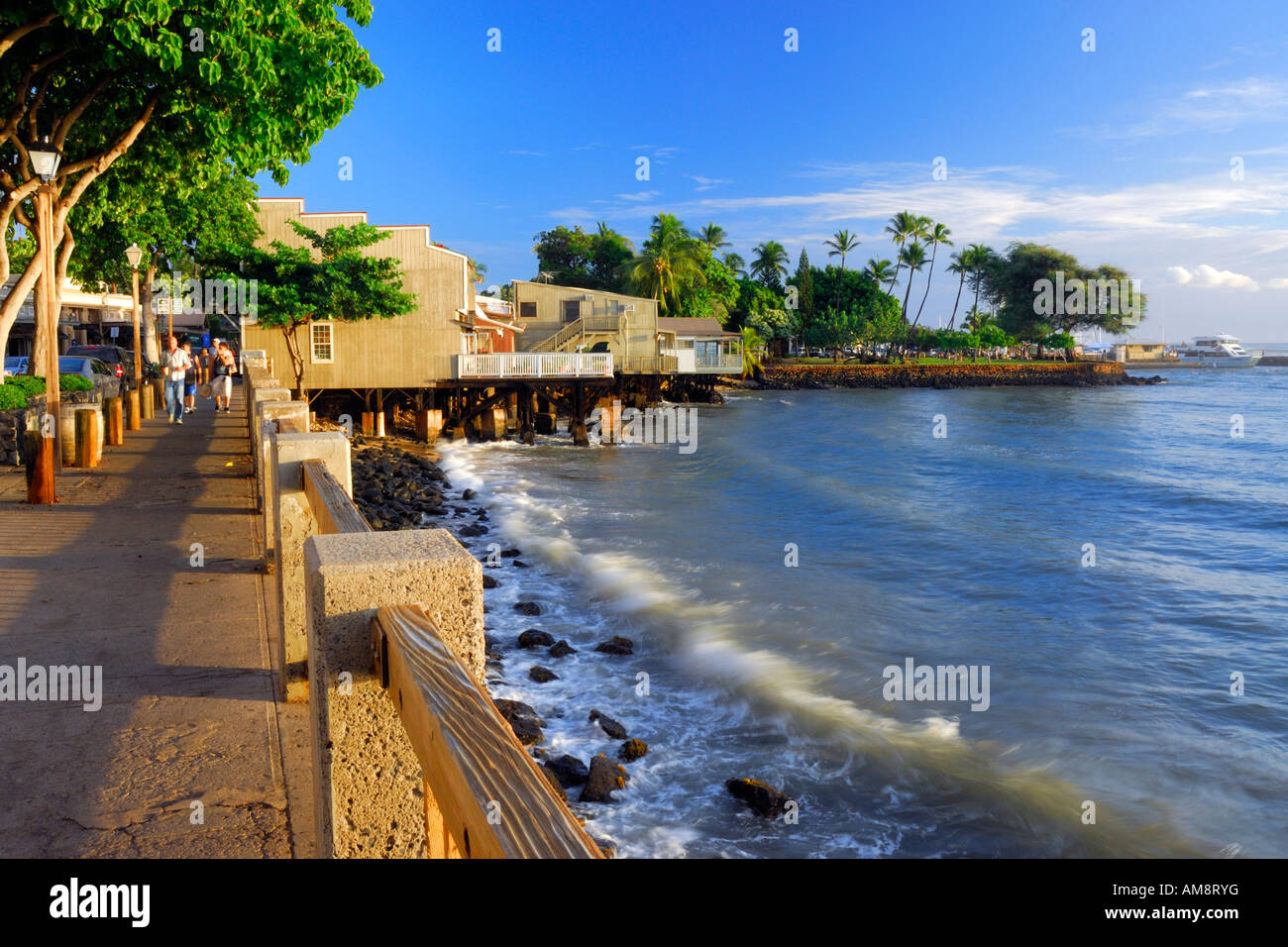 Lahaina beach house hi-res stock photography and images - Alamy