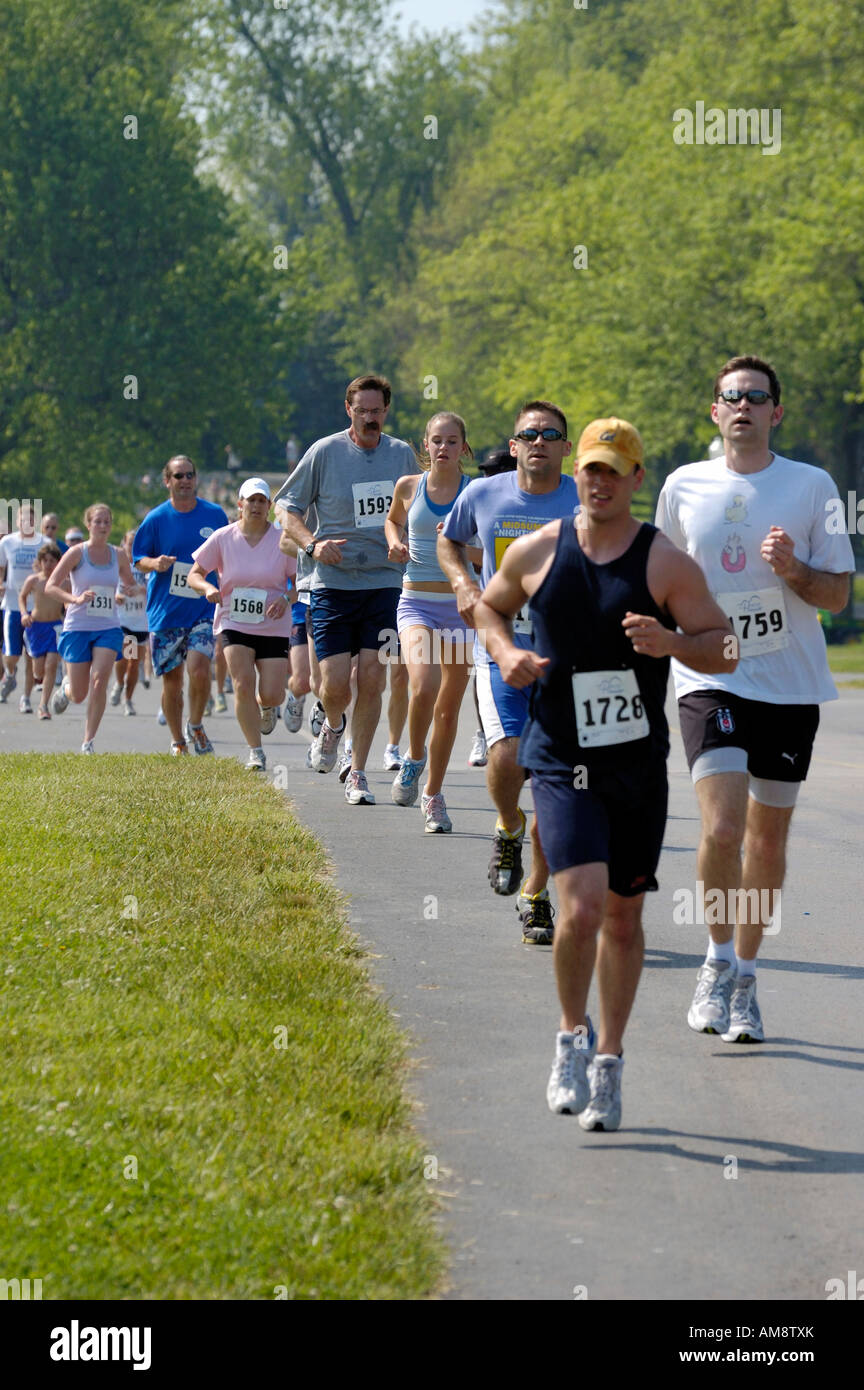 Line of runners in a 5K race Stock Photo - Alamy
