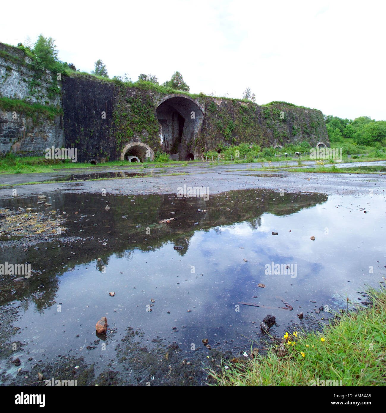 Cyfarthfa ironworks hi-res stock photography and images - Alamy