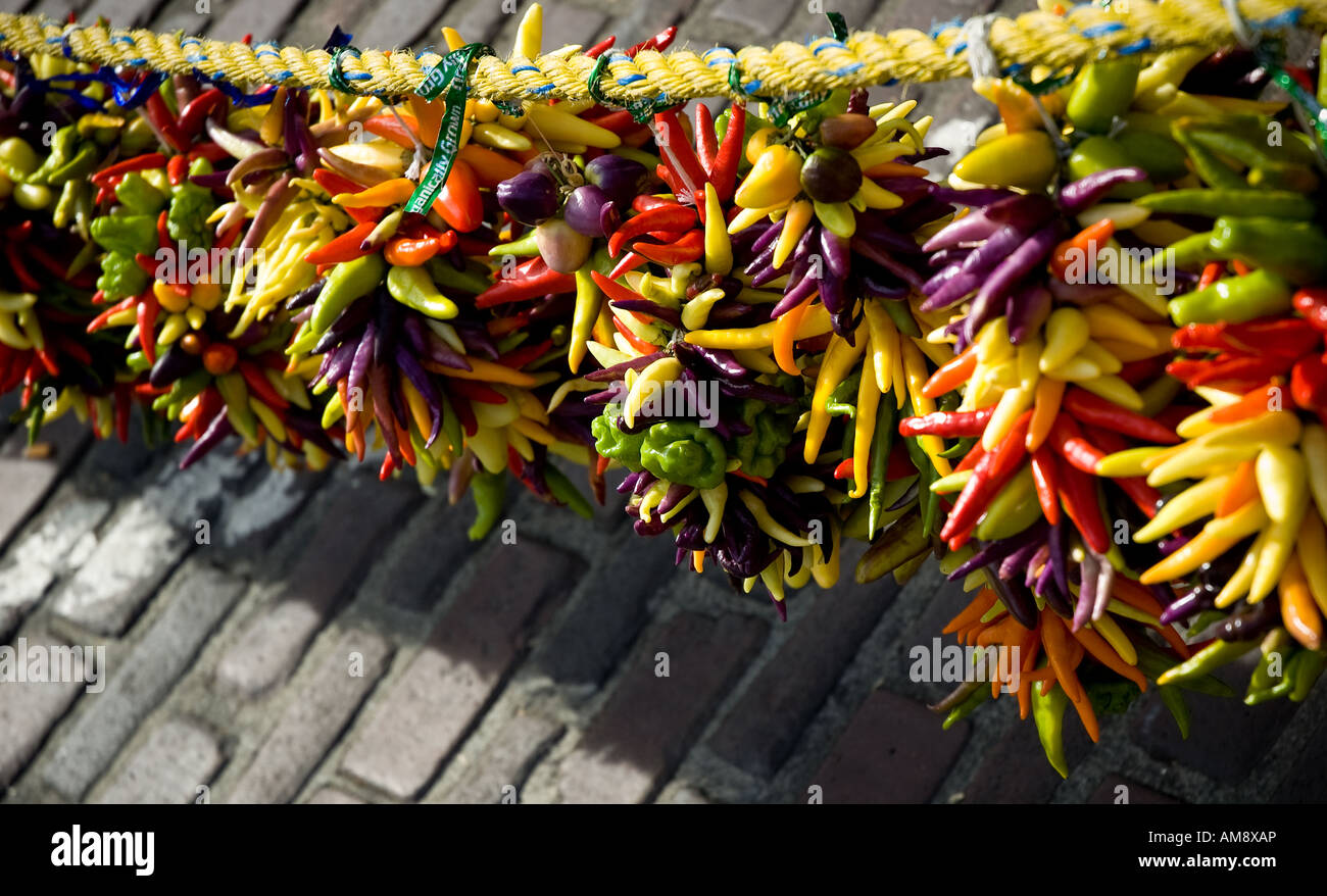 Cobblestone street market hi-res stock photography and images - Alamy