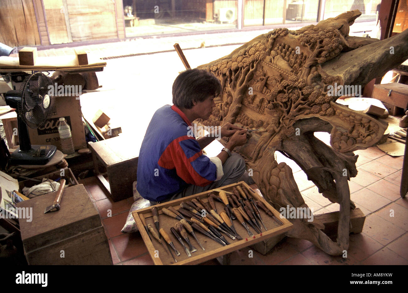Artist Carving in Thailand Stock Photo - Alamy