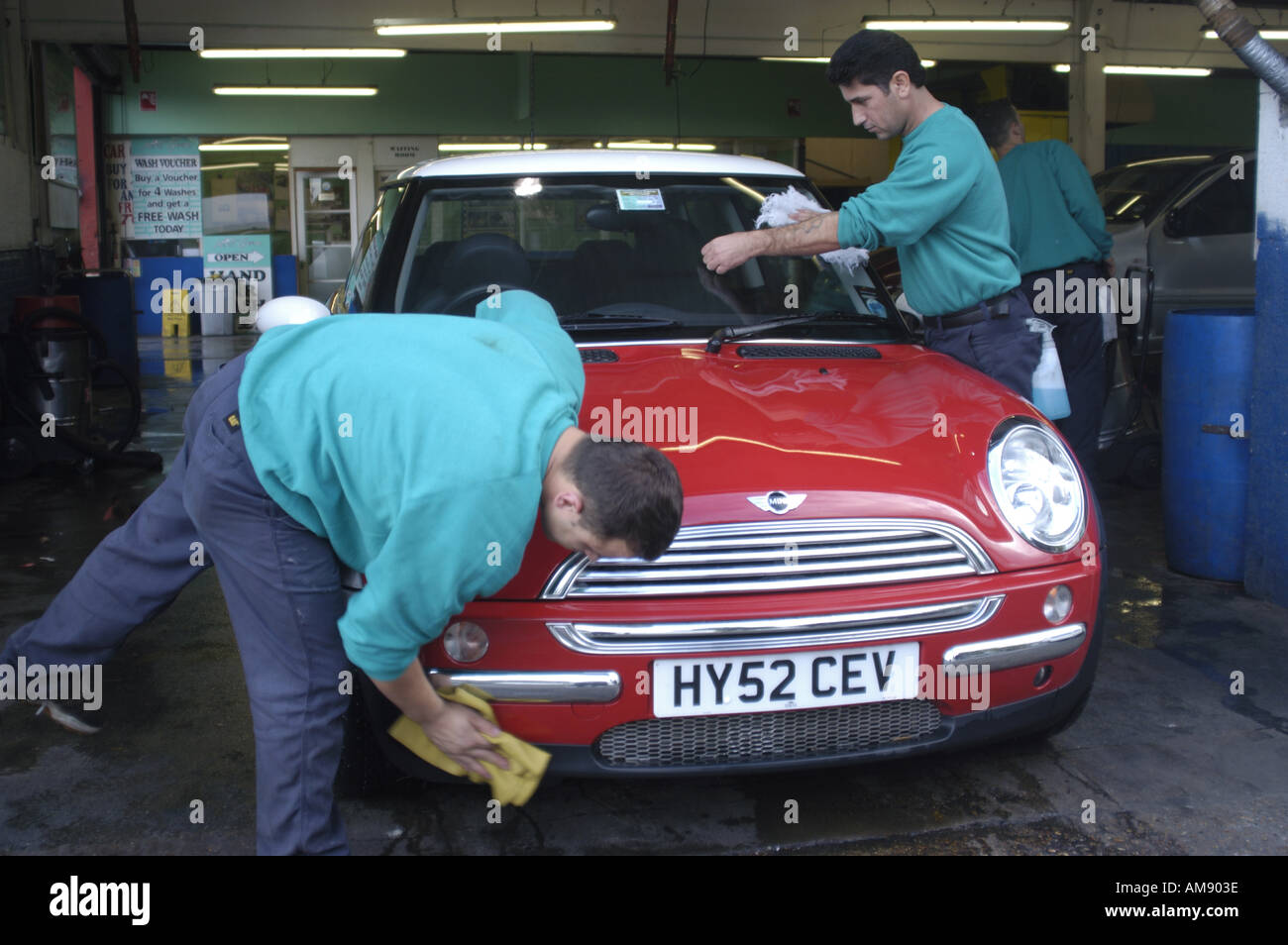 Mini valet hi-res stock photography and images - Alamy