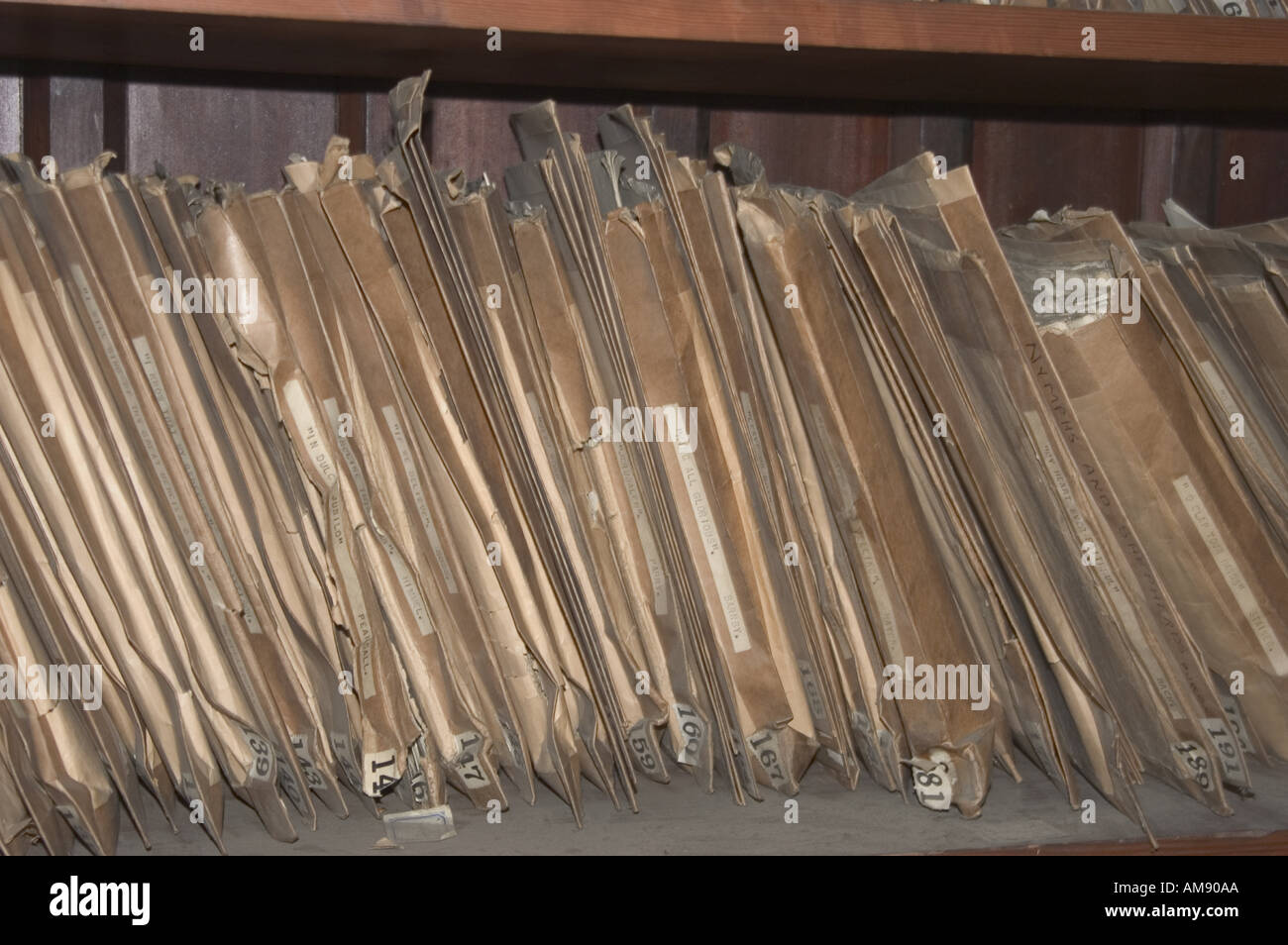 Filing method hi-res stock photography and images - Alamy