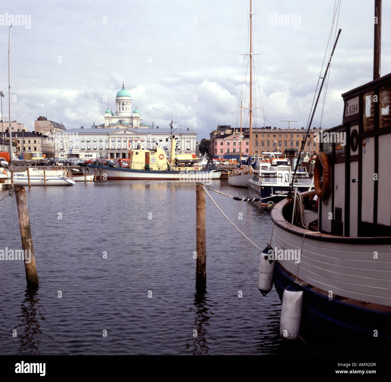 Helsinki bay hi-res stock photography and images - Alamy