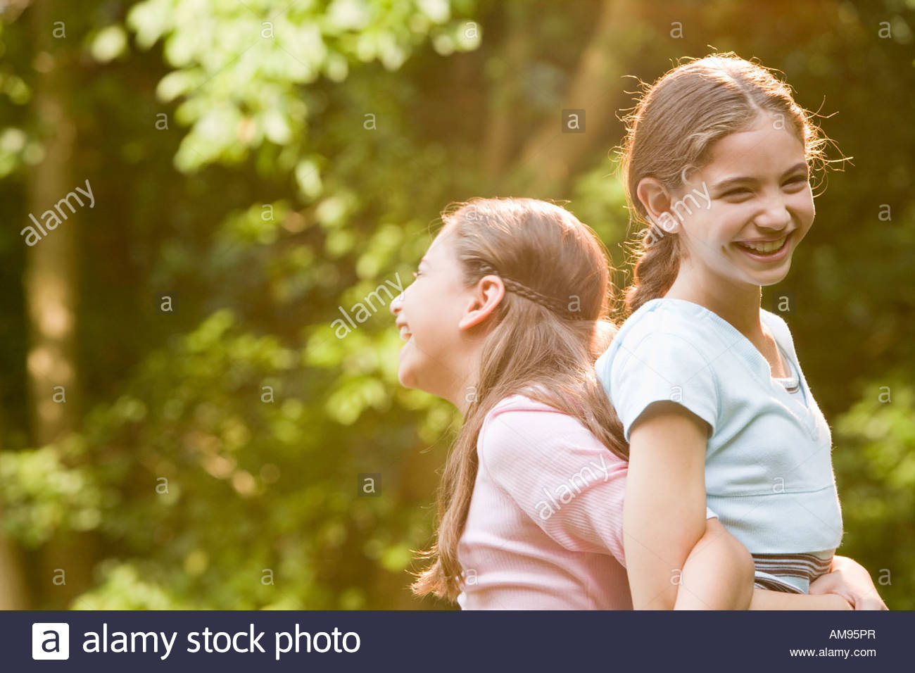 Linking Arm Stock Photos & Linking Arm Stock Images - Alamy