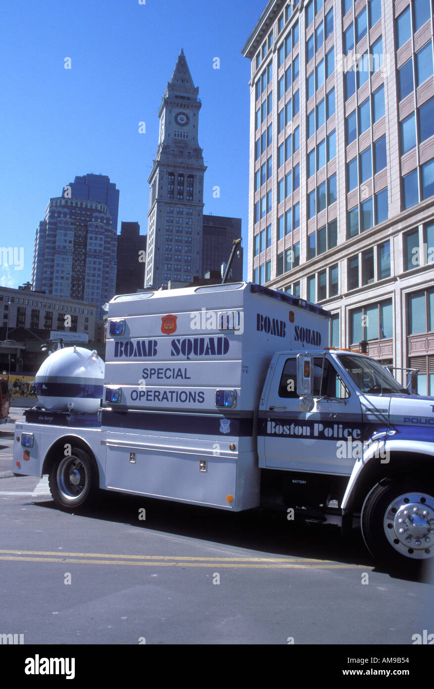 Swat bomb squad hi-res stock photography and images - Alamy