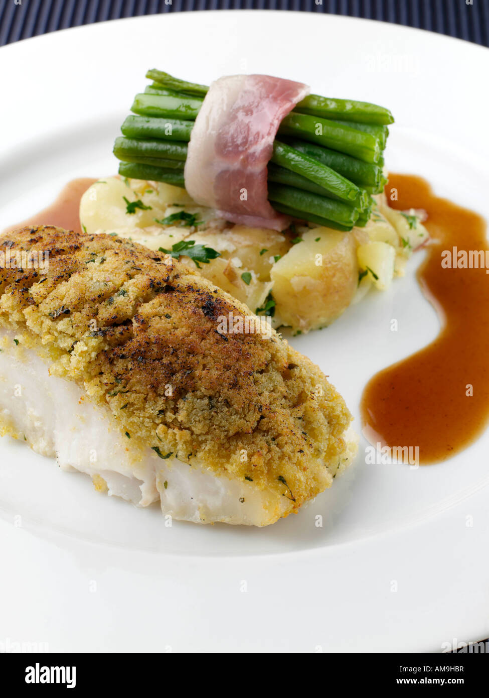 Herb crust cod hi-res stock photography and images - Alamy