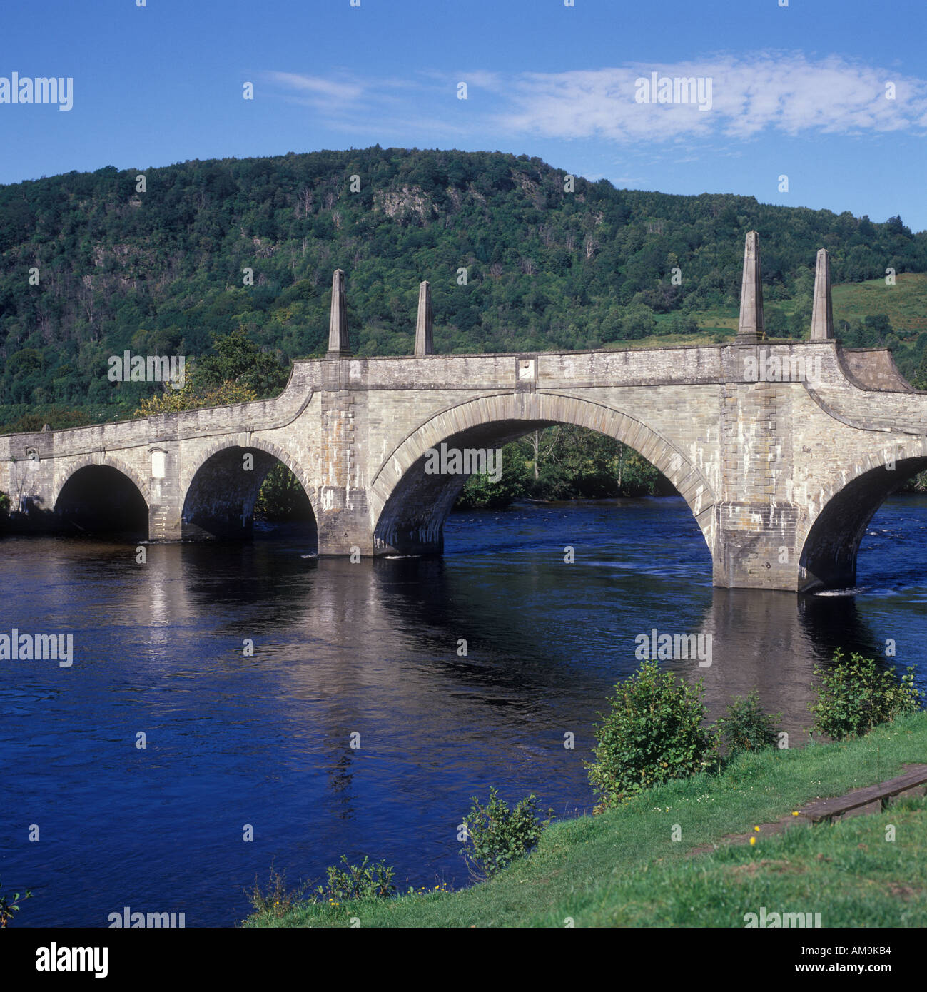 Aberfeldy tayside hi-res stock photography and images - Alamy