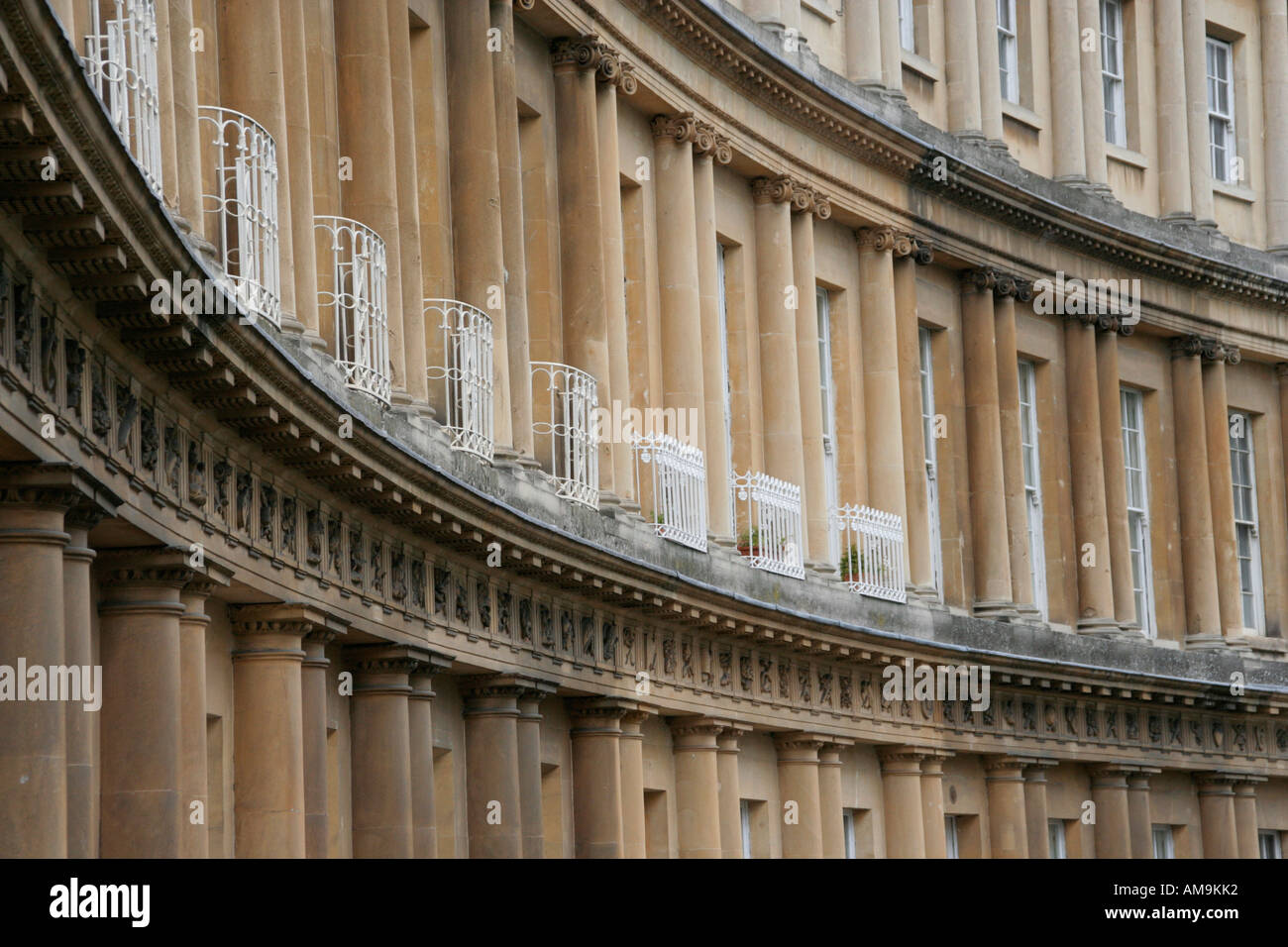 city of bath curved fascade buildings stonework southern england uk gb ...