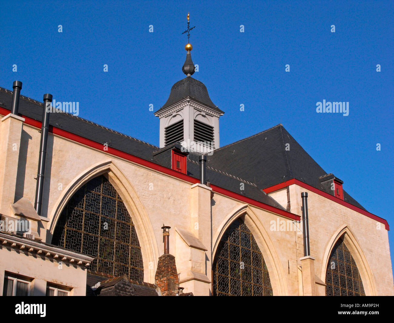église sint nicolas hi-res stock photography and images - Alamy