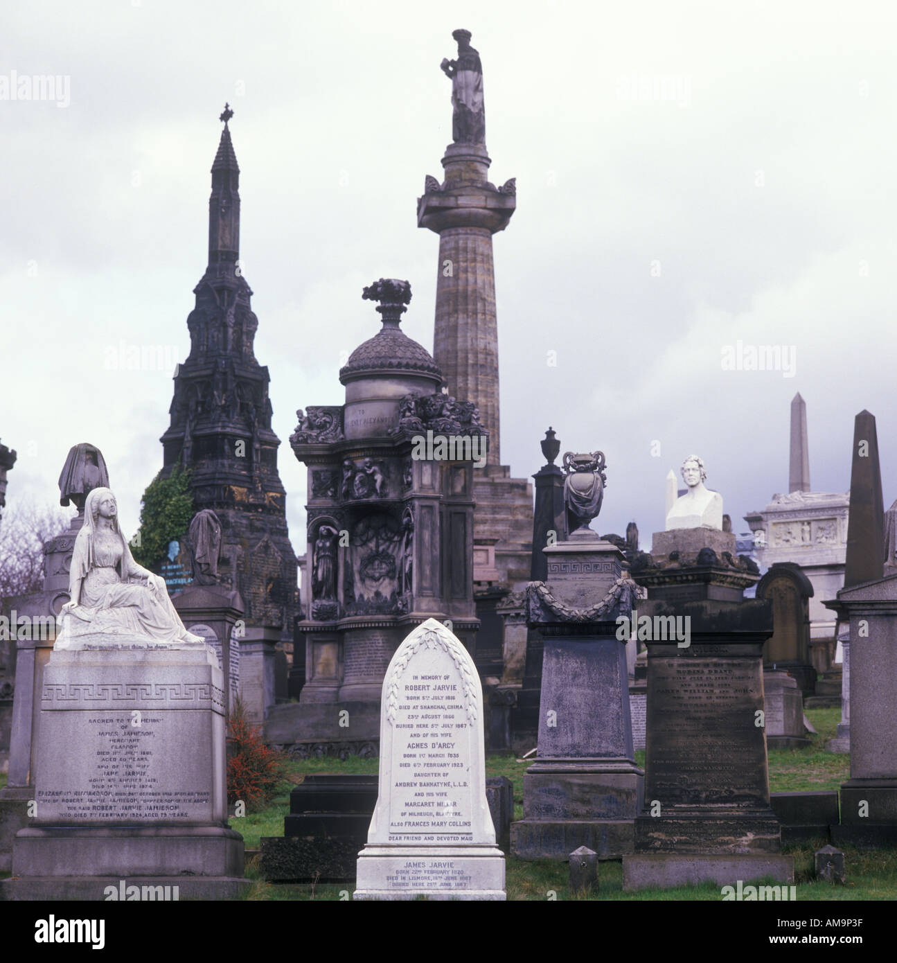 Glasgow necropolis cemetery memorial sculpture hi-res stock photography ...