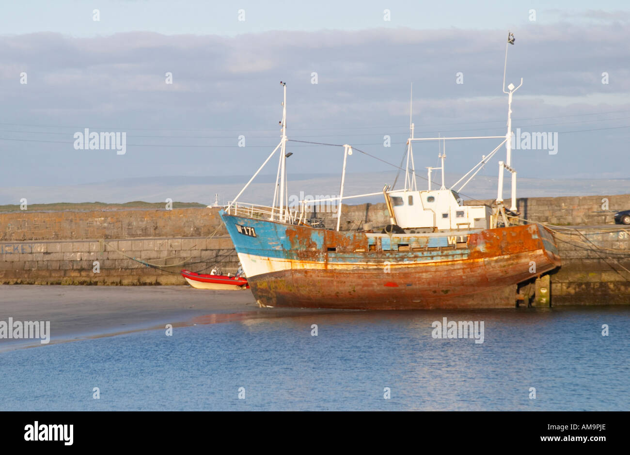 Old fishing boat at Inis Mór Aran islands Ireland Stock Photo - Alamy