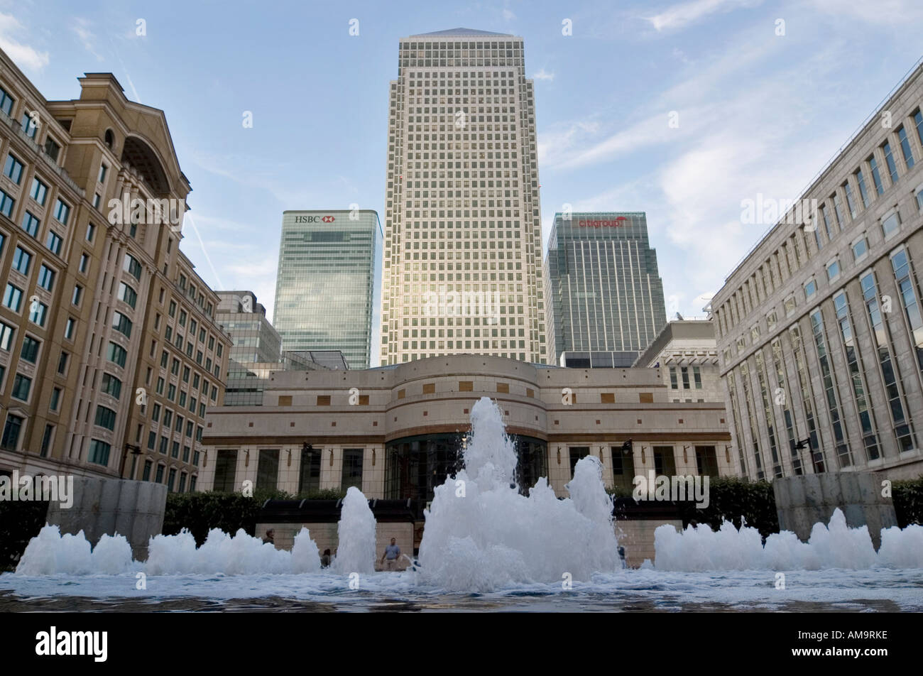Cabot square hi-res stock photography and images - Alamy