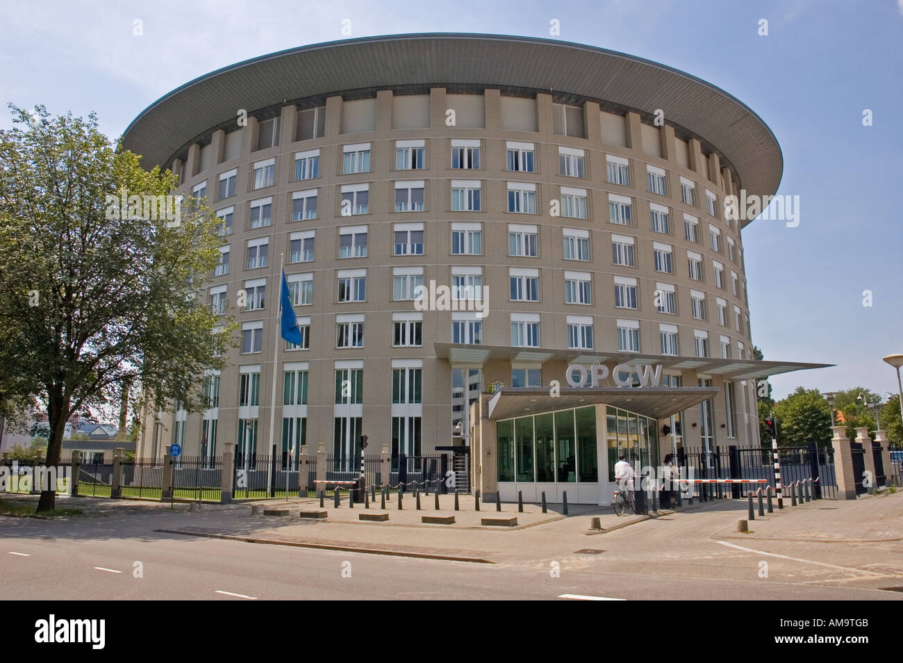 Opcw building hi-res stock photography and images - Alamy