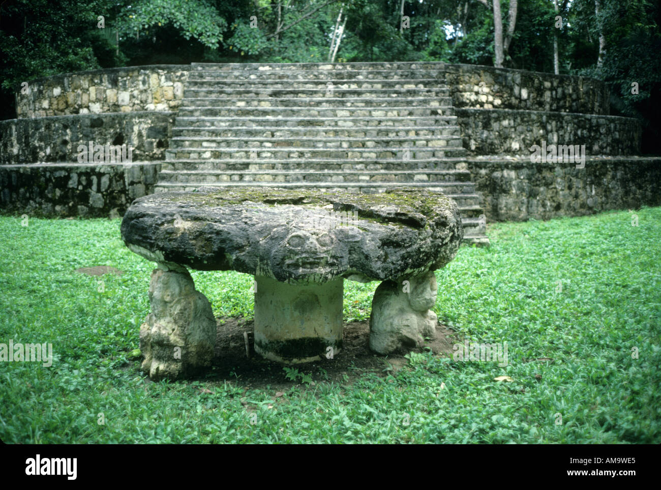 Mayan ruins site at Seibal Guatemala Stock Photo - Alamy