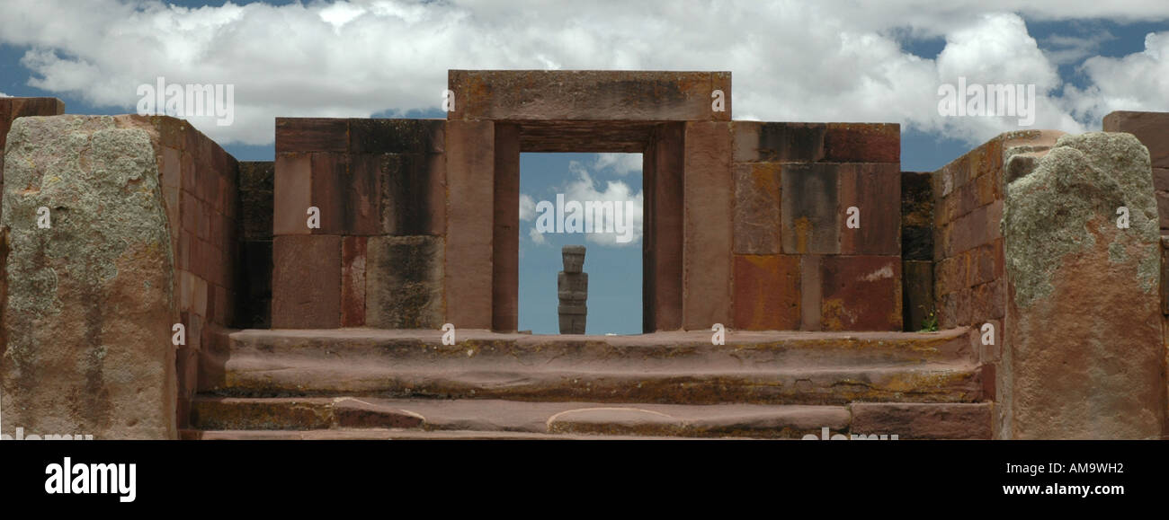 Tiwanaku Archaeological Site, Bolivia Stock Photo - Alamy