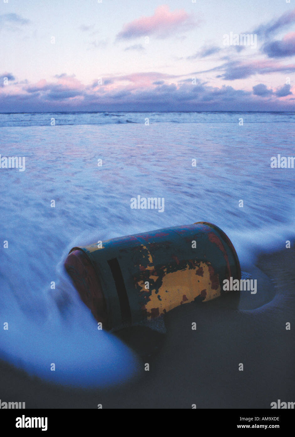 Toxic chemicals beach hi-res stock photography and images - Alamy